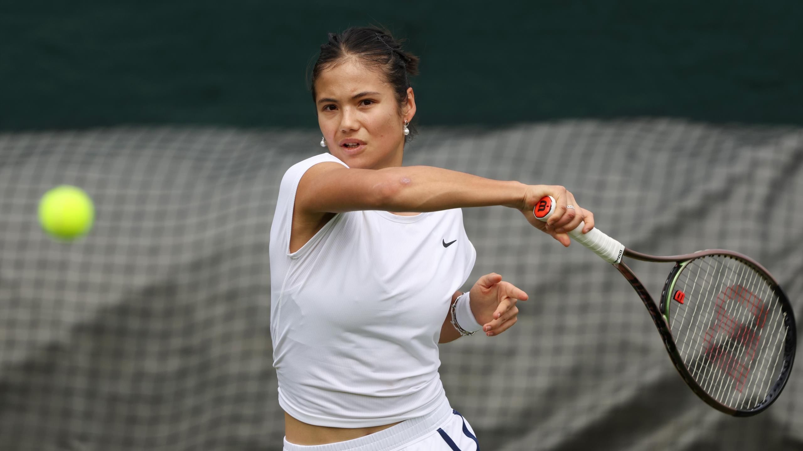 Emma Raducanu Faces Wimbledon Dress Code Flak